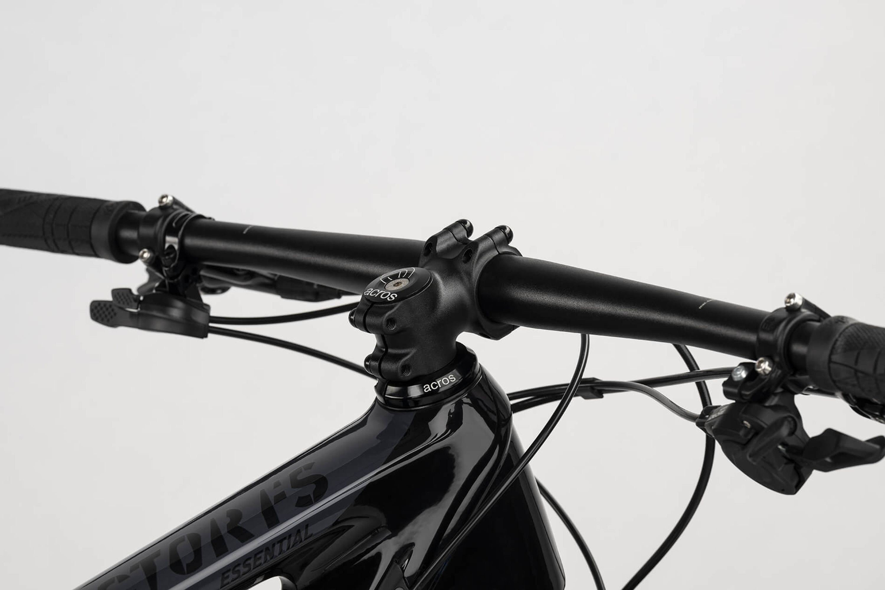 Ghost Lector FS SF Essential 2025.